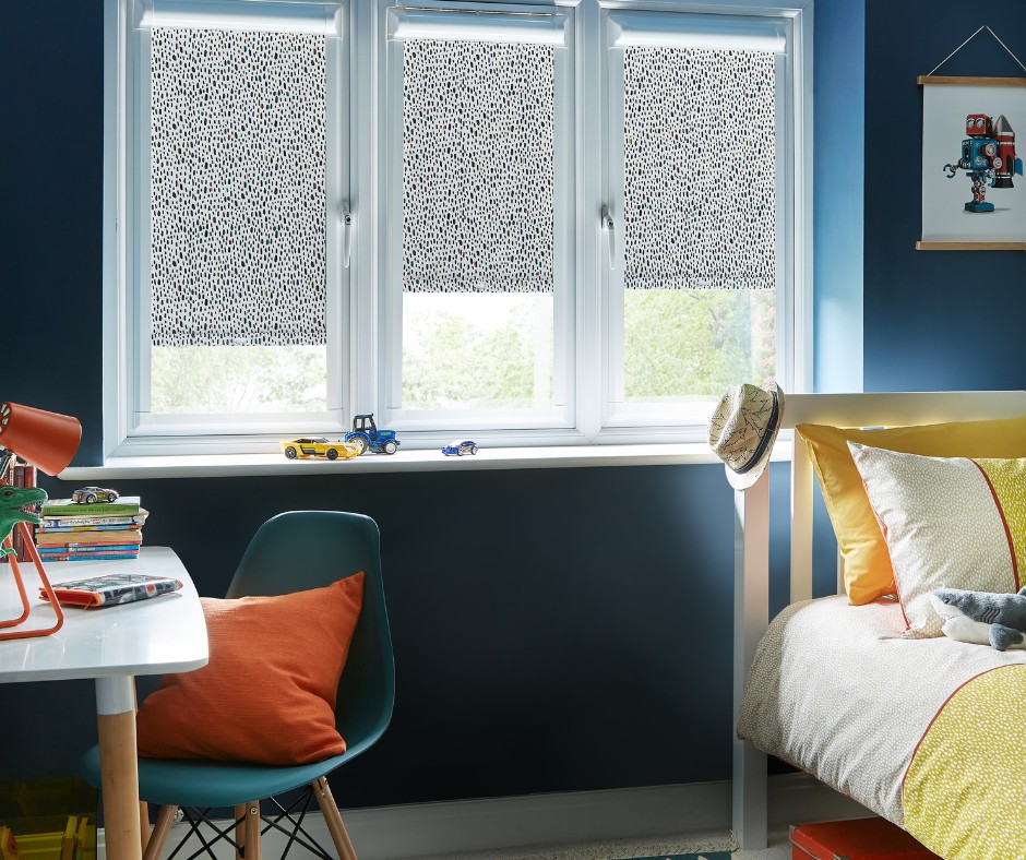 Enhance Summer Sleep: The Benefits of Blackout Blinds for Bedrooms